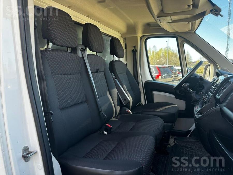 White Peugeot Boxer 2019 in Jelgava, with an engine capacity of 2.20 L and mileage of 0 thousand km for 13600 €, photo 9 on AUTOMOTO.COM.LV