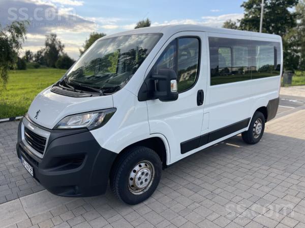 White Peugeot Boxer 2019 in Riga, with an engine capacity of 2.20 L and mileage of 130 thousand km for 13300 €, photo 2 on AUTOMOTO.COM.LV