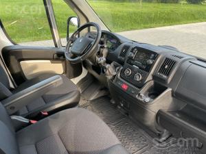 White Peugeot Boxer 2019 in Riga, with an engine capacity of 2.20 L and mileage of 130 thousand km for 13300 €, photo 8 on AUTOMOTO.COM.LV