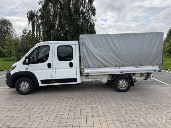 Пежо Boxer 2019 в Рига на AUTOMOTO.COM.LV Белый Пежо Boxer 2019 в Рига, объемом двигателя 2.00 л и пробегом 75 тыс. км за 15500 €, фото 1 на AUTOMOTO.COM.LV