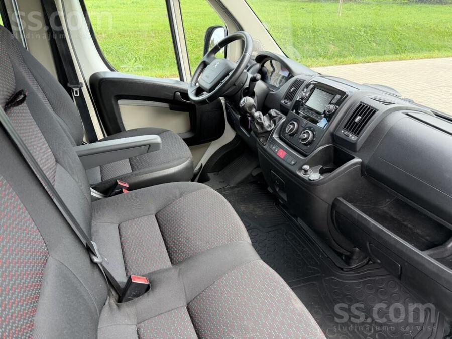 Balts Peugeot Boxer 2019 Rīga, ar dzinēja tilpumu 2.00 L un nobraukumu 75 tūkst. km par 15500 €, foto 12 vietnē AUTOMOTO.COM.LV