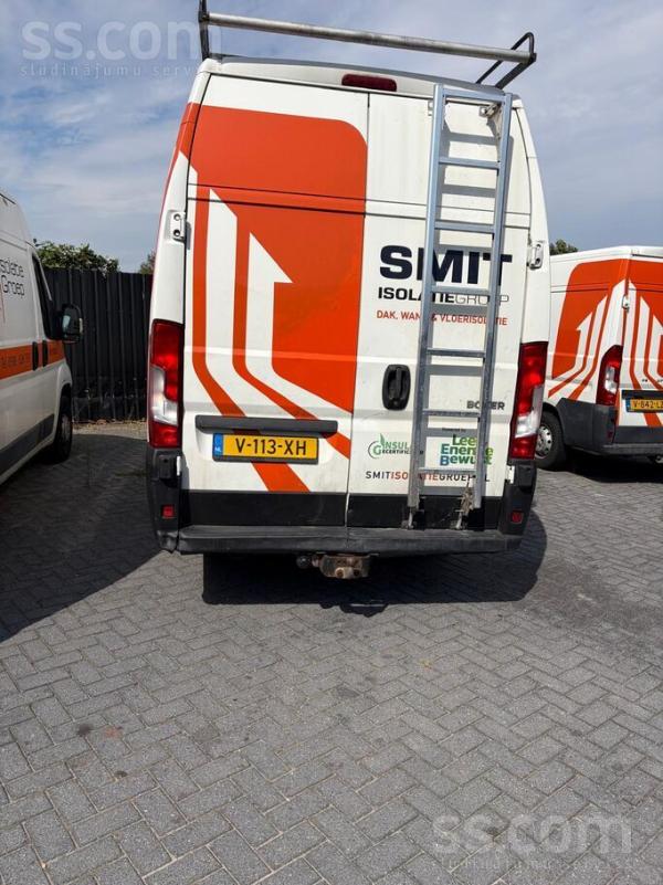 White Peugeot Boxer 2019 in Liepaja, with an engine capacity of 2.00 L and mileage of 216 thousand km for 9500 €, photo 6 on AUTOMOTO.COM.LV