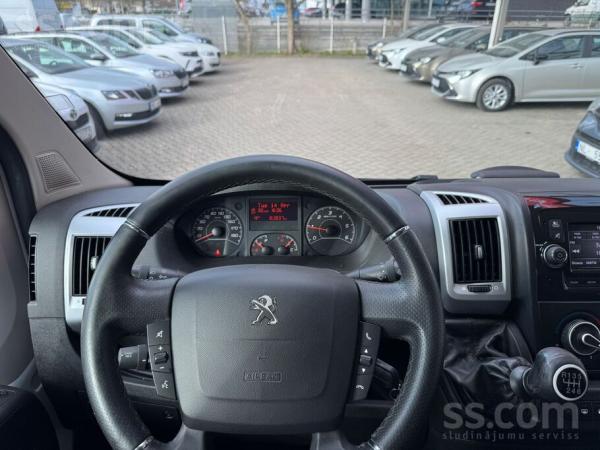 Balts Peugeot Boxer 2020 Rīga, ar dzinēja tilpumu 2.20 L un nobraukumu 164 tūkst. km par 14950 €, foto 8 vietnē AUTOMOTO.COM.LV