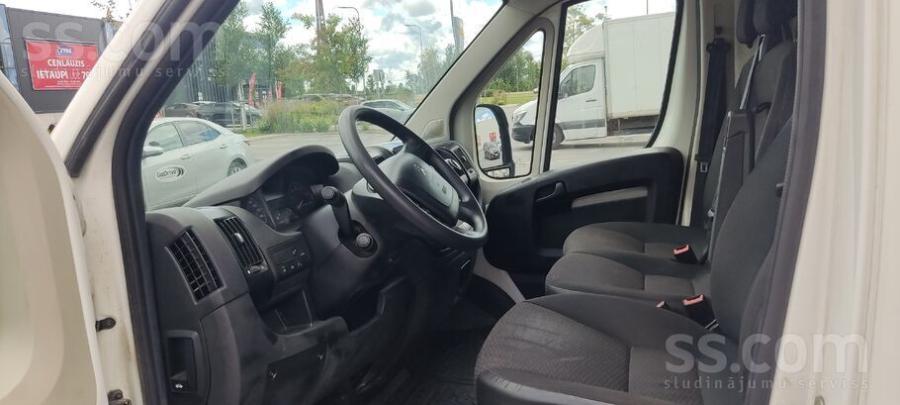 White Peugeot Boxer 2021 in Riga, with an engine capacity of 2.20 L and mileage of 155 thousand km for 12100 €, photo 19 on AUTOMOTO.COM.LV