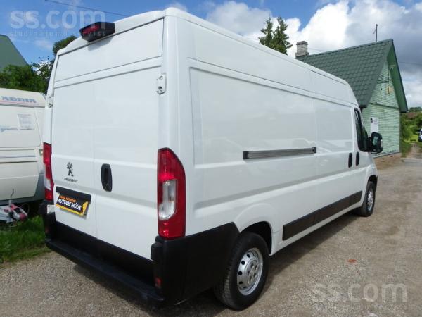 Balts Peugeot Boxer 2021 Valka, ar dzinēja tilpumu 2.20 L un nobraukumu 129 tūkst. km par 11900 €, foto 5 vietnē AUTOMOTO.COM.LV