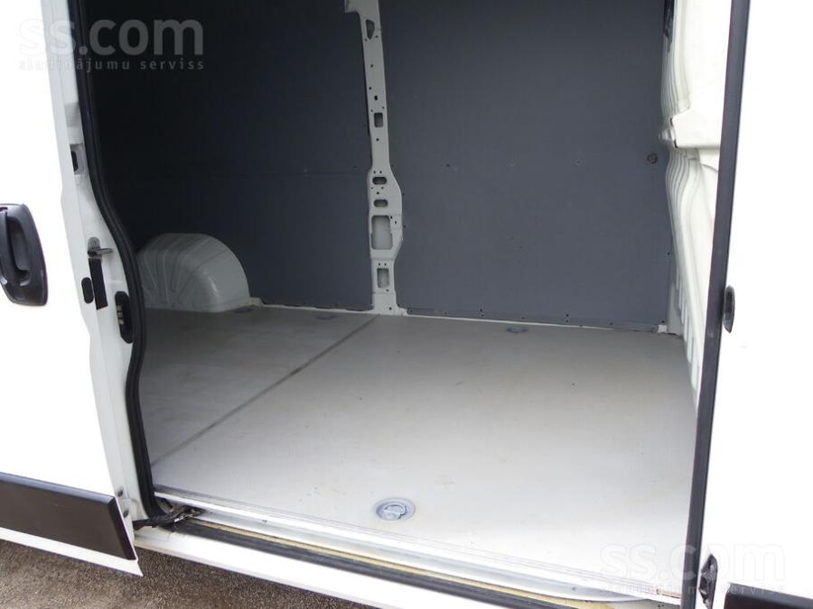 Balts Peugeot Boxer 2021 Valka, ar dzinēja tilpumu 2.20 L un nobraukumu 129 tūkst. km par 11900 €, foto 15 vietnē AUTOMOTO.COM.LV