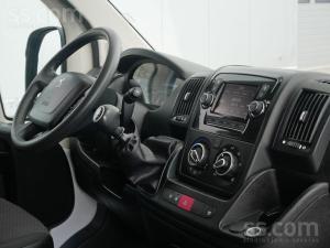 White Peugeot Boxer 2021 in Riga, with an engine capacity of 2.20 L and mileage of 242 thousand km for 11900 €, photo 11 on AUTOMOTO.COM.LV
