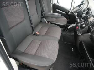 White Peugeot Boxer 2021 in Riga, with an engine capacity of 2.20 L and mileage of 242 thousand km for 11900 €, photo 17 on AUTOMOTO.COM.LV
