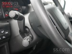 White Peugeot Boxer 2021 in Riga, with an engine capacity of 2.20 L and mileage of 242 thousand km for 11900 €, photo 28 on AUTOMOTO.COM.LV