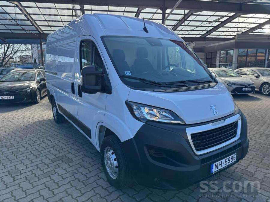 Balts Peugeot Boxer 2022 Rīga, ar dzinēja tilpumu 2.20 L un nobraukumu 22 tūkst. km par 19950 €, foto 1 vietnē AUTOMOTO.COM.LV