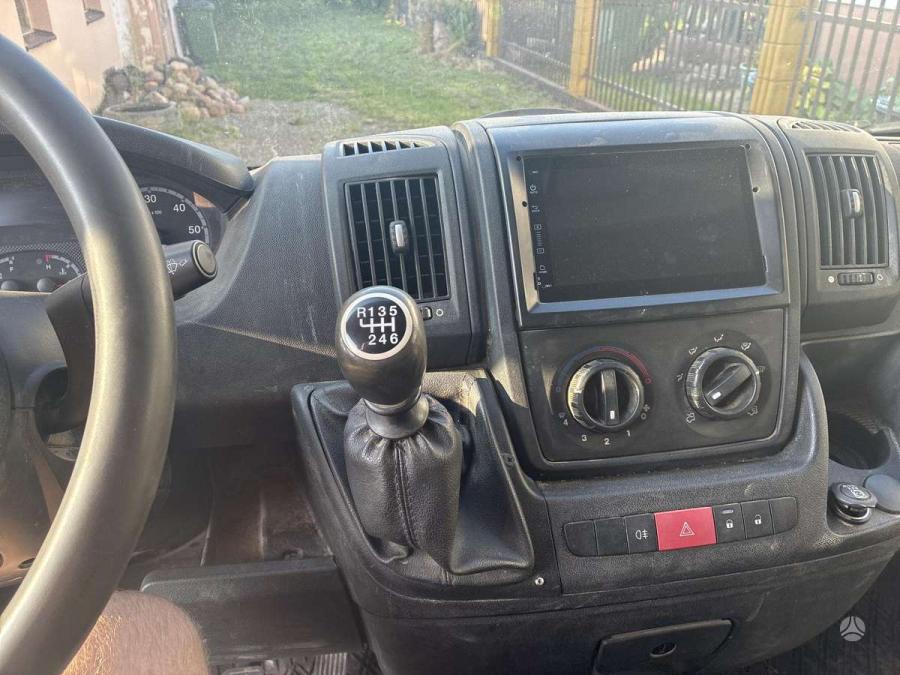 Balts Peugeot Boxer 2012 Kauņa, ar dzinēja tilpumu 2.20 L un nobraukumu 240 tūkst. km par 2200 €, foto 10 vietnē AUTOMOTO.COM.LV
