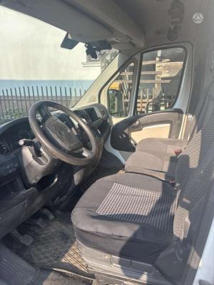 Balts Peugeot Boxer 2012 Kauņa, ar dzinēja tilpumu 2.20 L un nobraukumu 240 tūkst. km par 2200 €, foto 11 vietnē AUTOMOTO.COM.LV
