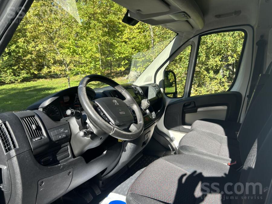 Balts Peugeot Boxer 2015 Alūksne, ar dzinēja tilpumu 2.20 L un nobraukumu 0 tūkst. km par 7500 €, foto 16 vietnē AUTOMOTO.COM.LV