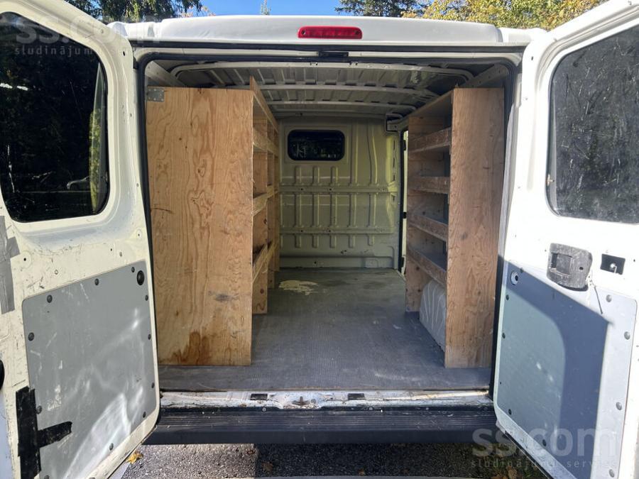Balts Peugeot Boxer 2015 Alūksne, ar dzinēja tilpumu 2.20 L un nobraukumu 0 tūkst. km par 7500 €, foto 26 vietnē AUTOMOTO.COM.LV