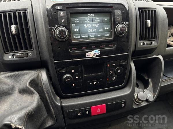 White Peugeot Boxer 2016 in Riga, with an engine capacity of 2.20 L and mileage of 433 thousand km for 2990 €, photo 7 on AUTOMOTO.COM.LV