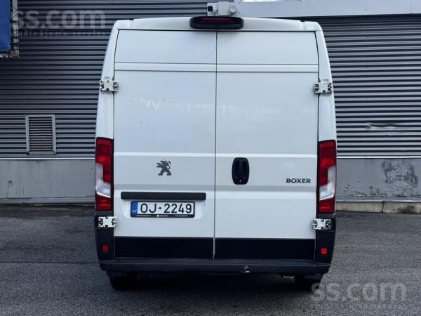 Balts Peugeot Boxer 2019 Rīga, ar dzinēja tilpumu 2.00 L un nobraukumu 186 tūkst. km par 8700 €, foto 5 vietnē AUTOMOTO.COM.LV