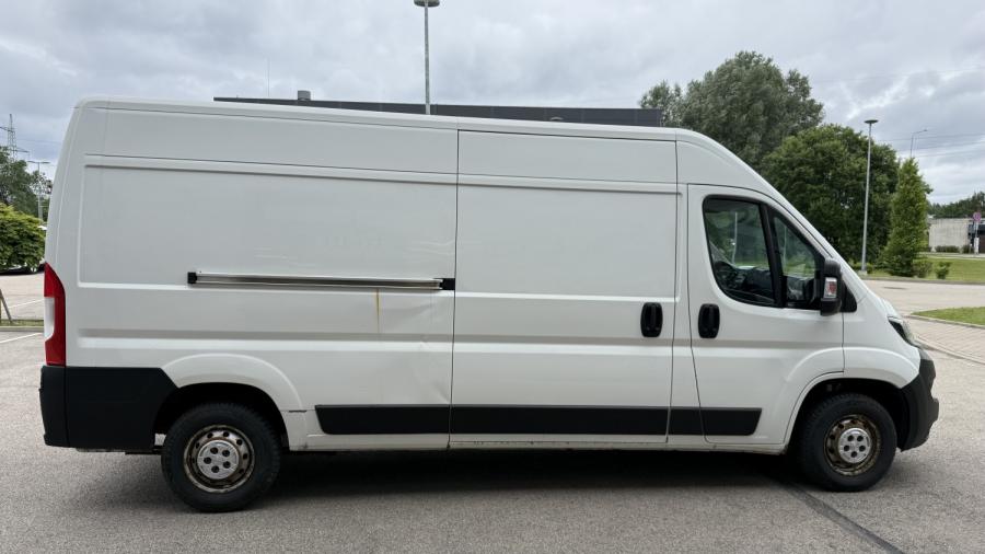 Balts Peugeot Boxer 2021 Rīga, ar dzinēja tilpumu 2.20 L un nobraukumu 187 tūkst. km par 1250000 €, foto 5 vietnē AUTOMOTO.COM.LV