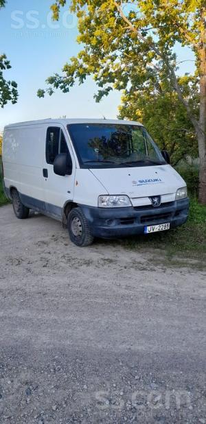 Balts Peugeot Boxer 2003 Talsi, ar dzinēja tilpumu 2.00 L un nobraukumu 400 tūkst. km par 500 €, foto  vietnē AUTOMOTO.COM.LV