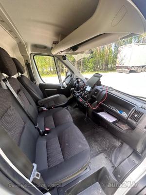 Balts Peugeot Boxer 2021 Rakvere, ar dzinēja tilpumu 2.20 L un nobraukumu 180 tūkst. km par 13000 €, foto 13 vietnē AUTOMOTO.COM.LV