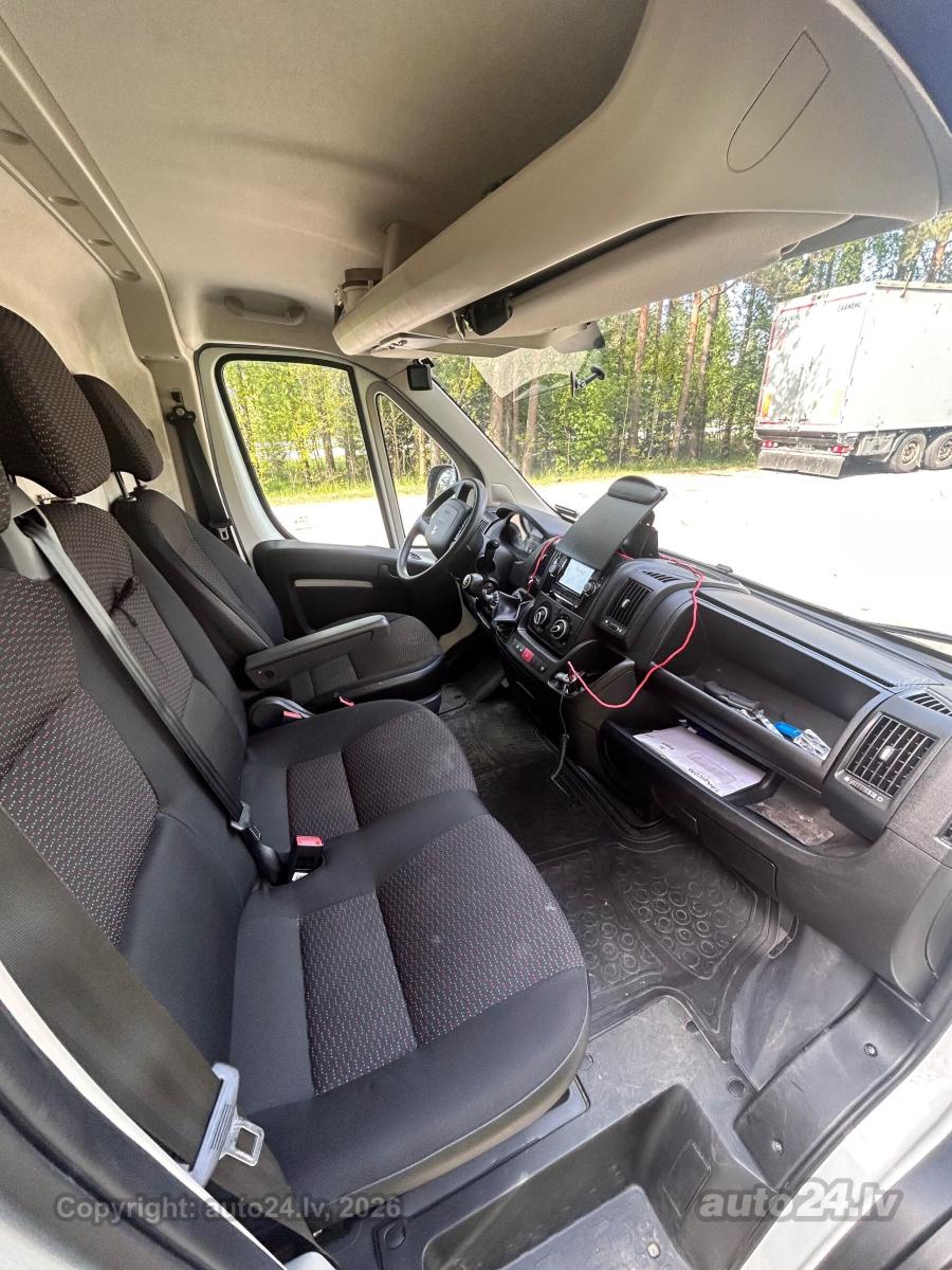 Balts Peugeot Boxer 2021 Rakvere, ar dzinēja tilpumu 2.20 L un nobraukumu 180 tūkst. km par 13000 €, foto 13 vietnē AUTOMOTO.COM.LV