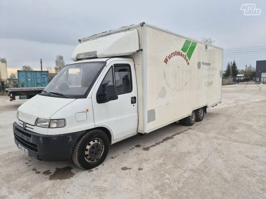 White Peugeot Boxer 1997 in Vilnius, with an engine capacity of 2.80 L and mileage of 134 thousand km for 3300 €, photo 3 on AUTOMOTO.COM.LV