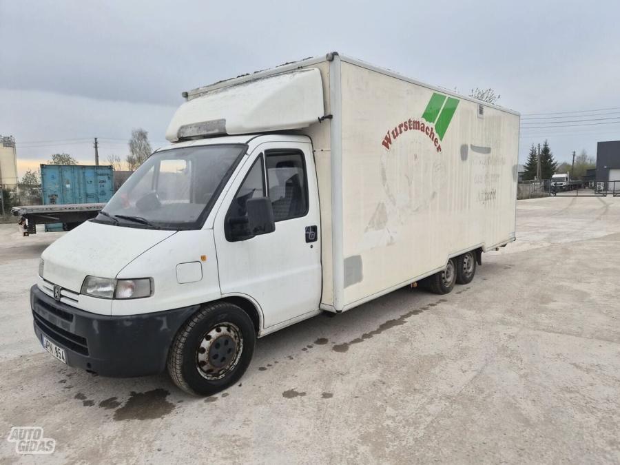 White Peugeot Boxer 1997 in Vilnius, with an engine capacity of 2.80 L and mileage of 134 thousand km for 1900 €, photo 3 on AUTOMOTO.COM.LV