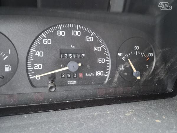 Белый Пежо Boxer 1997 в Вильнюс, объемом двигателя 2.80 л и пробегом 134 тыс. км за 1900 €, фото 6 на AUTOMOTO.COM.LV