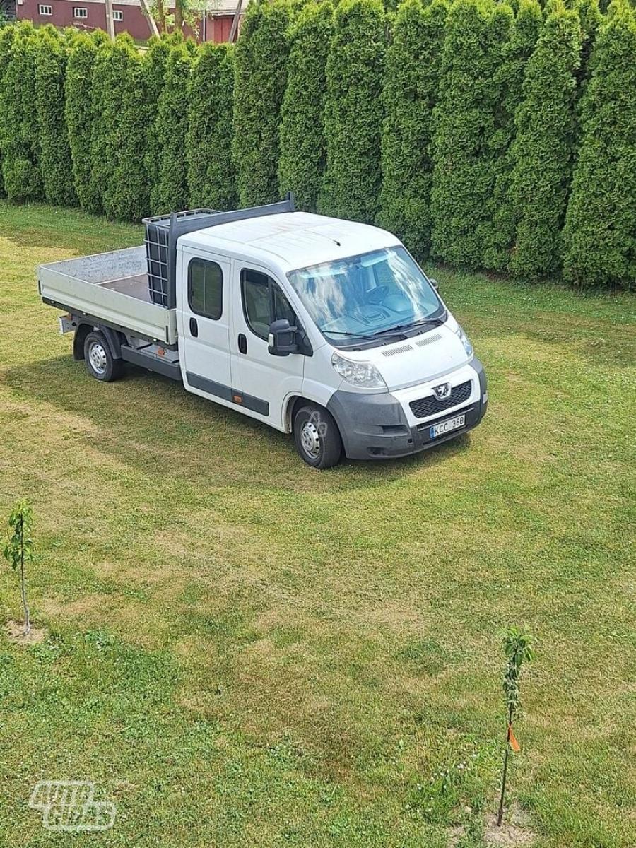 Balts Peugeot Boxer 2010 Lazdijai, ar dzinēja tilpumu 2.20 L un nobraukumu 318 tūkst. km par 4900 €, foto 1 vietnē AUTOMOTO.COM.LV