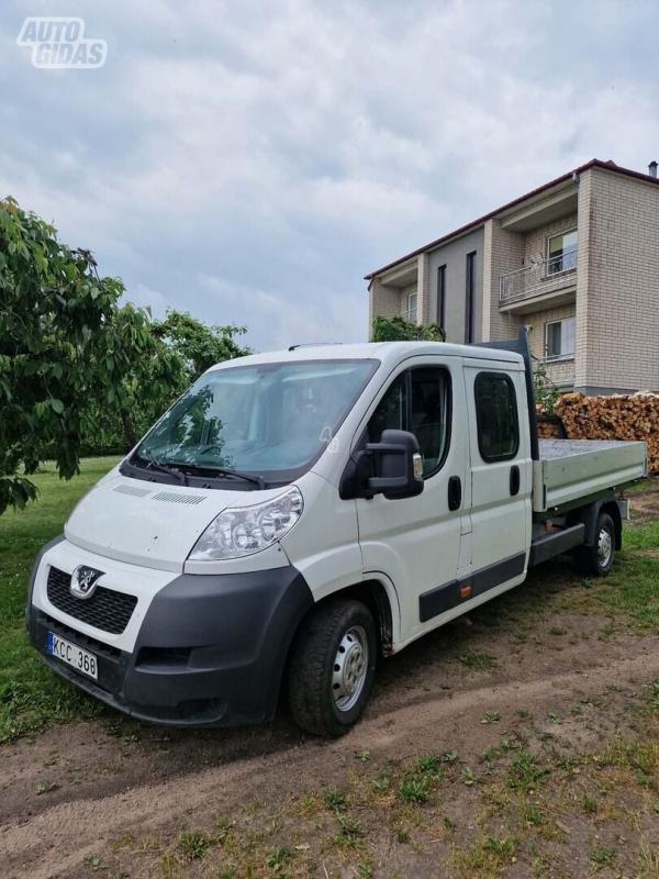 Balts Peugeot Boxer 2010 Lazdijai, ar dzinēja tilpumu 2.20 L un nobraukumu 318 tūkst. km par 4900 €, foto 1 vietnē AUTOMOTO.COM.LV