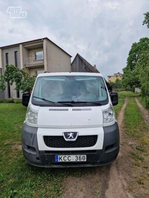 Balts Peugeot Boxer 2010 Lazdijai, ar dzinēja tilpumu 2.20 L un nobraukumu 318 tūkst. km par 4900 €, foto 4 vietnē AUTOMOTO.COM.LV