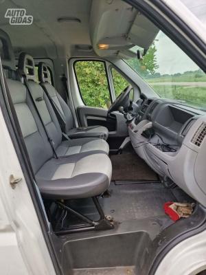 Balts Peugeot Boxer 2010 Lazdijai, ar dzinēja tilpumu 2.20 L un nobraukumu 318 tūkst. km par 4900 €, foto 12 vietnē AUTOMOTO.COM.LV