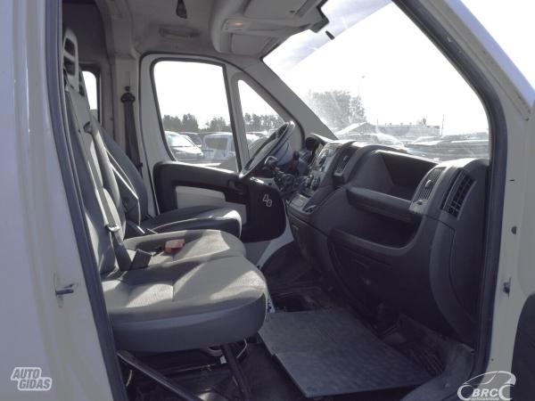 Balts Peugeot Boxer 2014 Rīga, ar dzinēja tilpumu 2.20 L un nobraukumu 239 tūkst. km par 3900 €, foto 8 vietnē AUTOMOTO.COM.LV