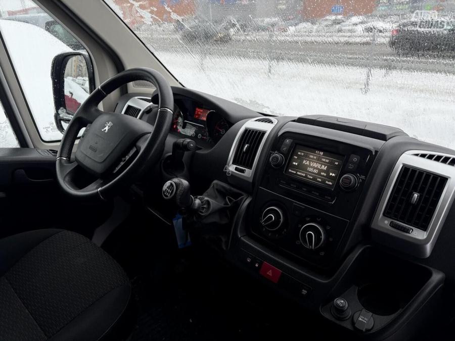 Balts Peugeot Boxer 2022 Viļņa, ar dzinēja tilpumu 2.20 L un nobraukumu 25 tūkst. km par 20500 €, foto 30 vietnē AUTOMOTO.COM.LV