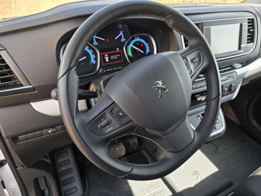 White Peugeot e-Expert 2024 in Siauliai, with an engine capacity of 0.00 L and mileage of 4 thousand km for 28500 €, photo 25 on AUTOMOTO.COM.LV