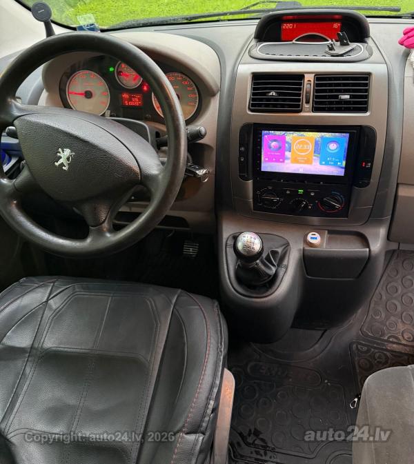Beige Peugeot Expert 2008 in Tallinn, with an engine capacity of 2.00 L and mileage of 0 thousand km for 3200 €, photo 2 on AUTOMOTO.COM.LV