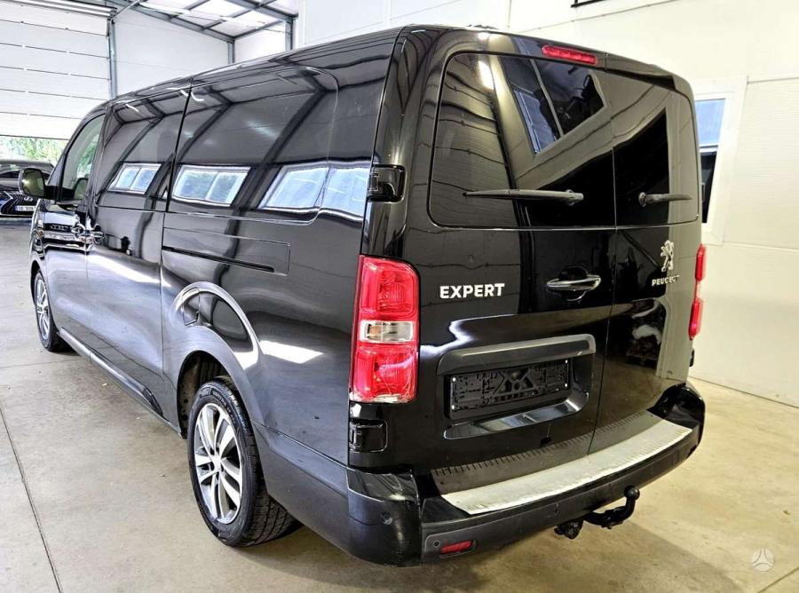Melns Peugeot Expert 2018 Marijampole, ar dzinēja tilpumu 2.00 L un nobraukumu 257 tūkst. km par 6300 €, foto 5 vietnē AUTOMOTO.COM.LV