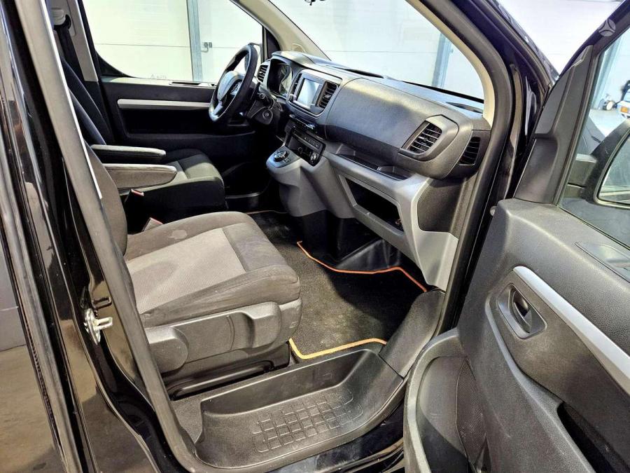 Melns Peugeot Expert 2018 Marijampole, ar dzinēja tilpumu 2.00 L un nobraukumu 257 tūkst. km par 6300 €, foto 23 vietnē AUTOMOTO.COM.LV