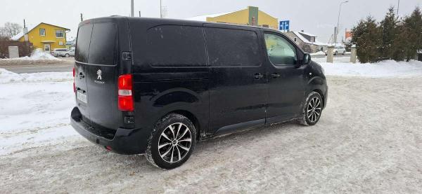 Melns Peugeot Expert 2020 Tauragė, ar dzinēja tilpumu 1.50 L un nobraukumu 217 tūkst. km par 7600 €, foto 3 vietnē AUTOMOTO.COM.LV