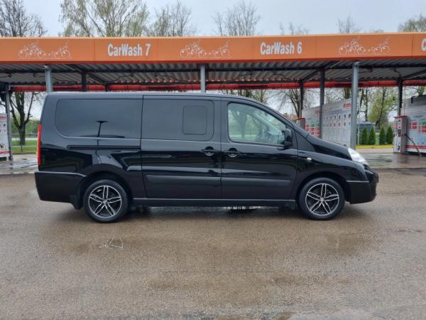 Black Peugeot Expert 2015 in Riga, with an engine capacity of 2.00 L and mileage of 125 thousand km for 15900 €, photo 4 on AUTOMOTO.COM.LV
