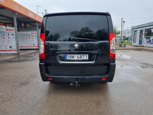 Black Peugeot Expert 2015 in Riga, with an engine capacity of 2.00 L and mileage of 125 thousand km for 15900 €, photo 6 on AUTOMOTO.COM.LV