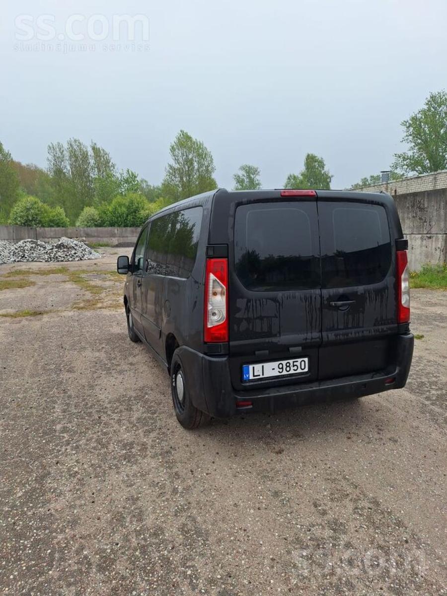 Melns Peugeot Expert 2010 Liepāja, ar dzinēja tilpumu 2.00 L un nobraukumu 436 tūkst. km par 2500 €, foto 2 vietnē AUTOMOTO.COM.LV