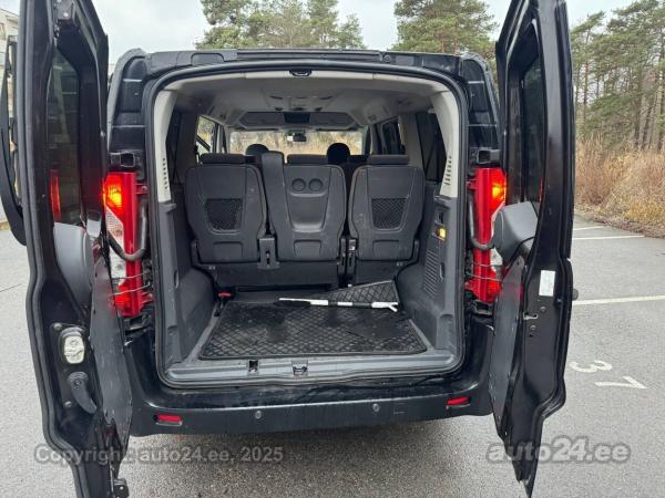 Melns Peugeot Expert 2015 Tallina, ar dzinēja tilpumu 2.00 L un nobraukumu 230 tūkst. km par 11000 €, foto 11 vietnē AUTOMOTO.COM.LV