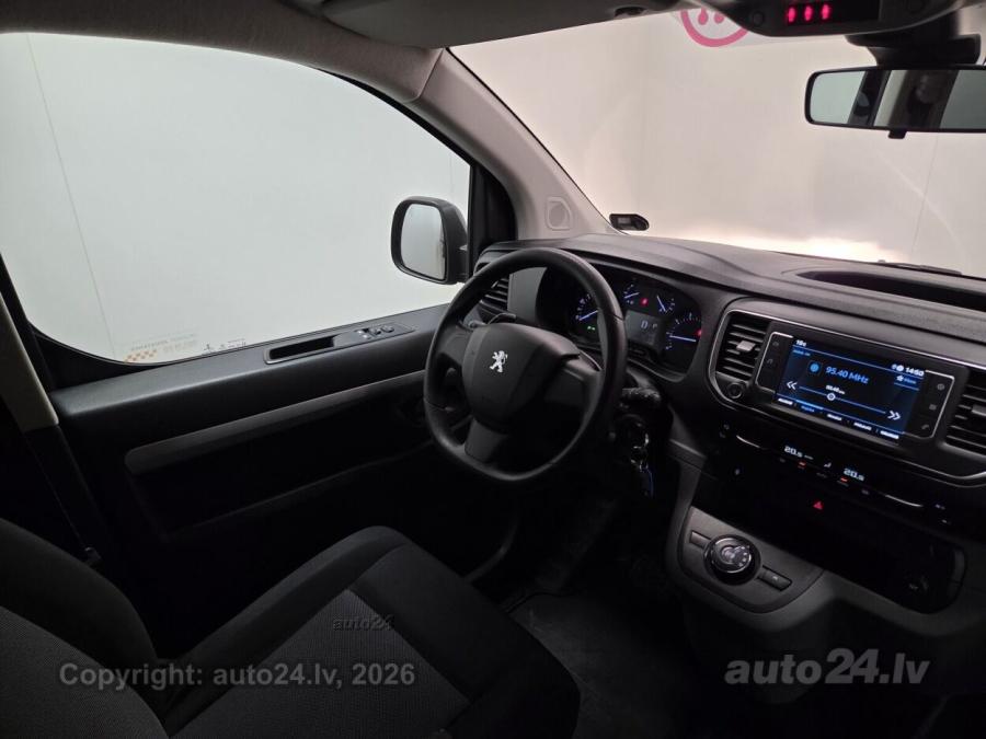 Melns Peugeot Expert 2022 Tallina, ar dzinēja tilpumu 2.00 L un nobraukumu 104 tūkst. km par 24900 €, foto 12 vietnē AUTOMOTO.COM.LV