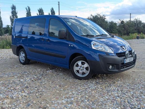 Blue Peugeot Expert 2012 in Kaunas, with an engine capacity of 2.00 L and mileage of 120 thousand km for 4950 €, photo 2 on AUTOMOTO.COM.LV