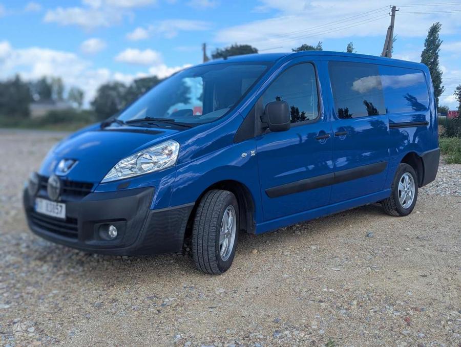 Blue Peugeot Expert 2012 in Kaunas, with an engine capacity of 2.00 L and mileage of 120 thousand km for 4950 €, photo 11 on AUTOMOTO.COM.LV