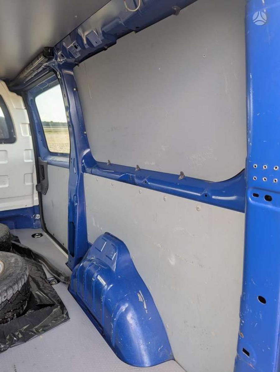 Blue Peugeot Expert 2012 in Kaunas, with an engine capacity of 2.00 L and mileage of 120 thousand km for 4950 €, photo 22 on AUTOMOTO.COM.LV