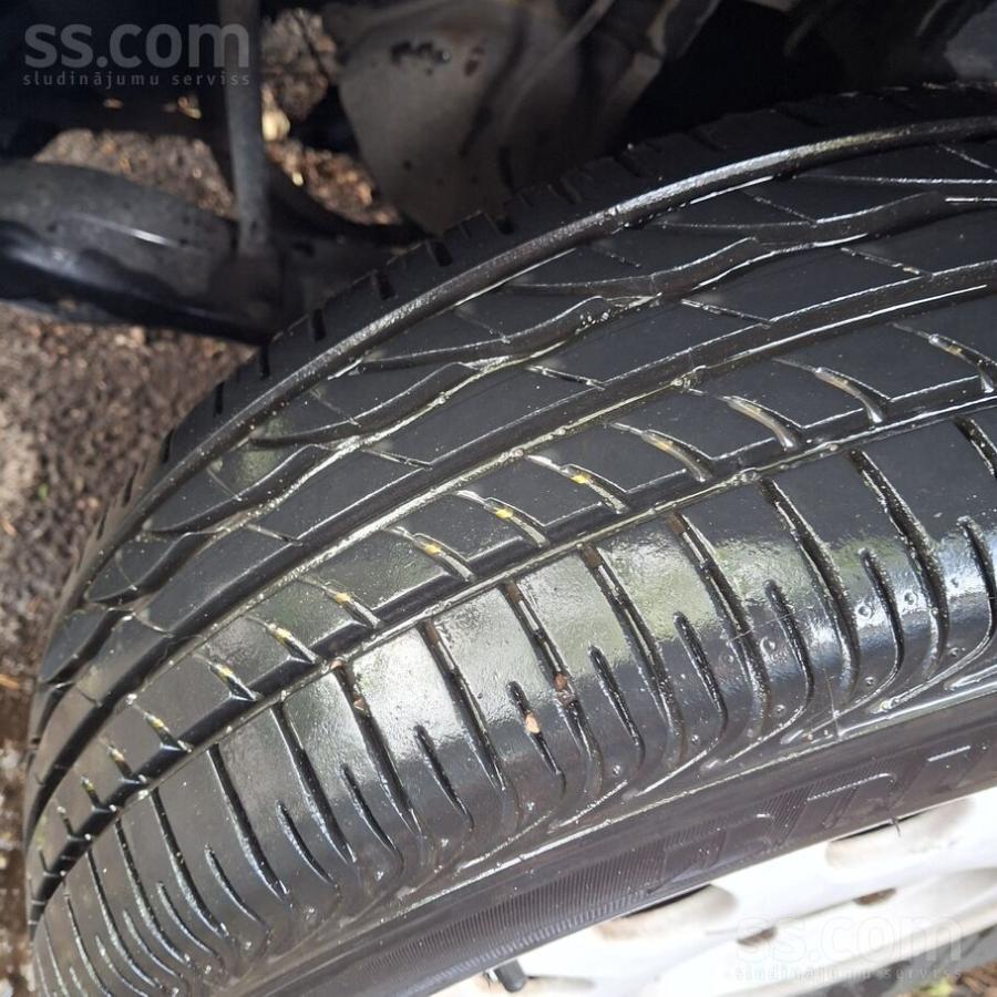Zils Peugeot Expert 1997 Rīga, ar dzinēja tilpumu 1.90 L un nobraukumu 286 tūkst. km par 1900 €, foto 11 vietnē AUTOMOTO.COM.LV