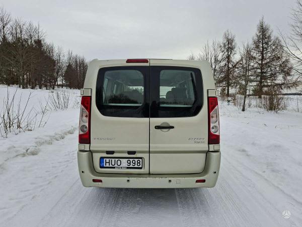 Brūns Peugeot Expert 2015 Viļņa, ar dzinēja tilpumu 2.00 L un nobraukumu 180 tūkst. km par 7300 €, foto 6 vietnē AUTOMOTO.COM.LV