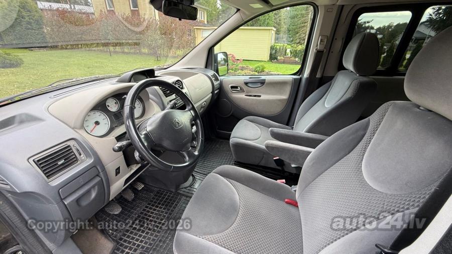 Brūns Peugeot Expert 2012 Tallina, ar dzinēja tilpumu 2.00 L un nobraukumu 263 tūkst. km par 6900 €, foto 10 vietnē AUTOMOTO.COM.LV