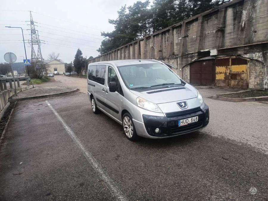 Pelēks Peugeot Expert 2007 Viļņa, ar dzinēja tilpumu 2.00 L un nobraukumu 370 tūkst. km par 2000 €, foto 3 vietnē AUTOMOTO.COM.LV